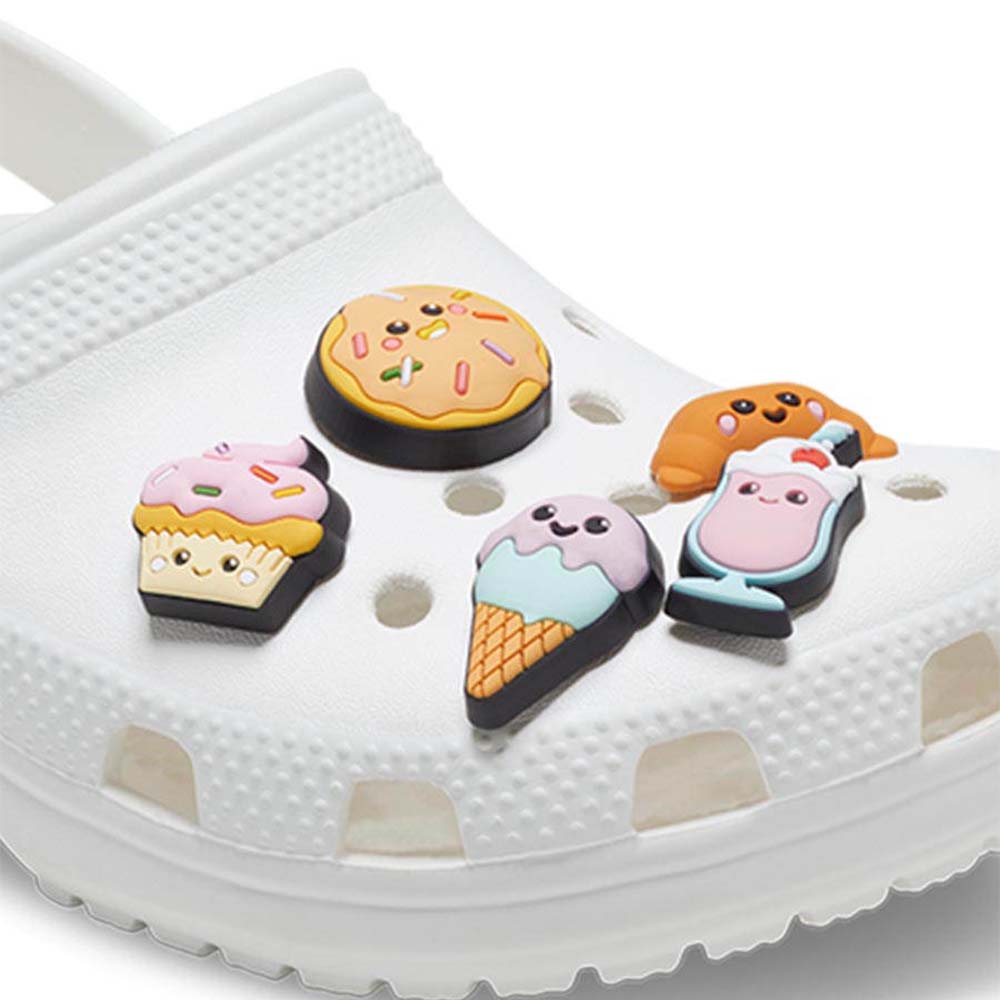 40% OFF on CROCS Jibbitz Mini 3D Pastry Shop 5-Pack Shoes Charm ...