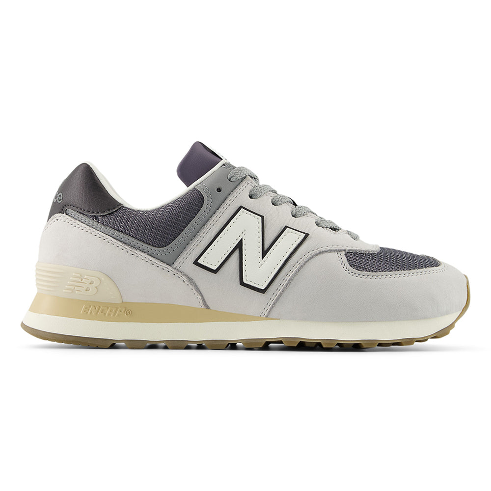 15% OFF on NEW BALANCE 574 Unisex Lifestyle Shoes | SUPERSPORTS